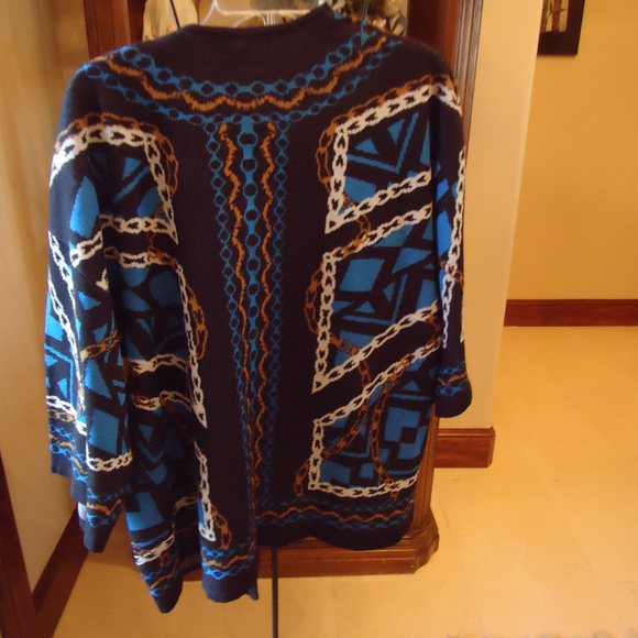 Jealous Tomato | Sweaters | New Black Blue Open Chain Print Jacket Ml ...